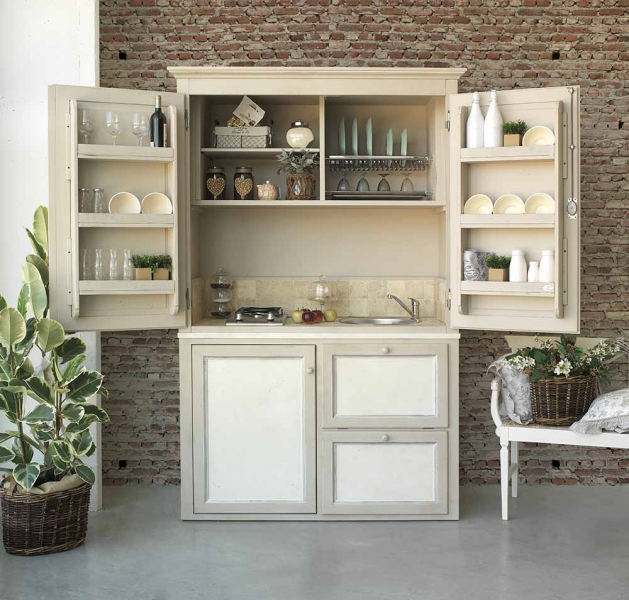 Creazione di Mini Cucine a Scomparsa su Misura