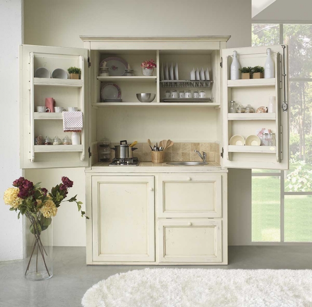Creazione di Mini Cucine a Scomparsa su Misura