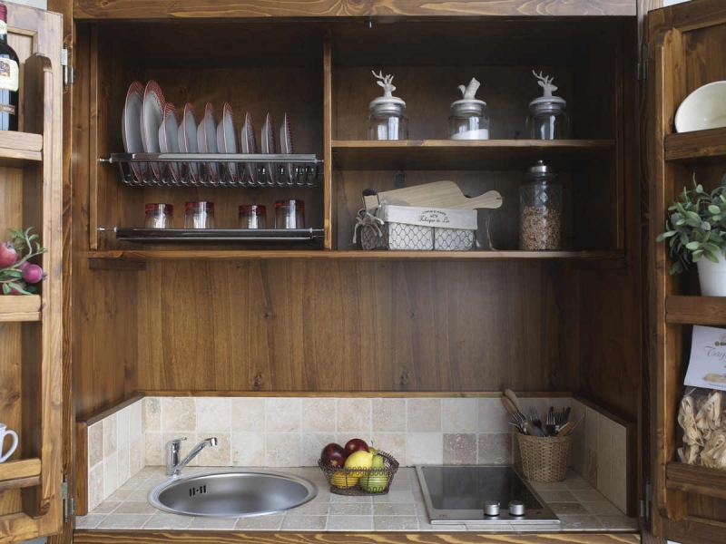 Creazione di Mini Cucine a Scomparsa su Misura